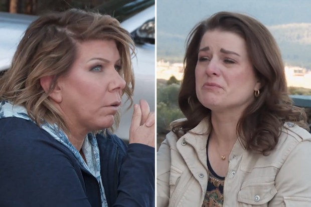 Sister Wives fans rip ‘selfish’ Robyn Brown as she sobs and begs Meri ... Sister Wives fans rip ‘selfish’ Robyn Brown as she sobs and begs Meri ...